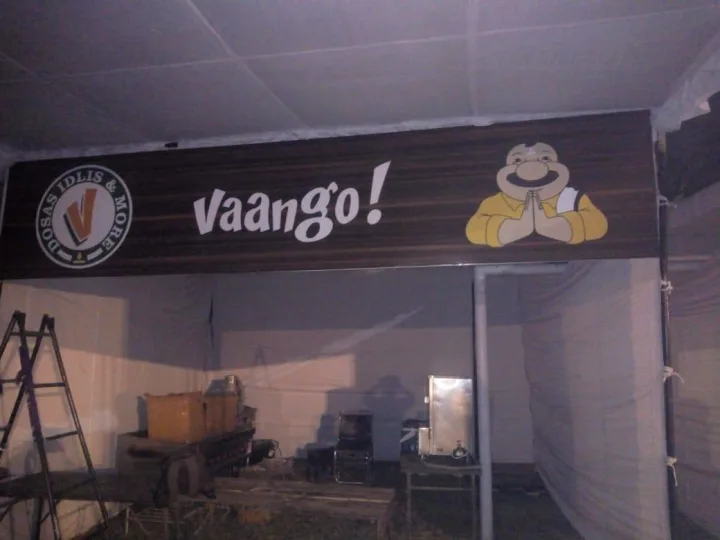 Vaango Store Branding All India Internal & External Branding